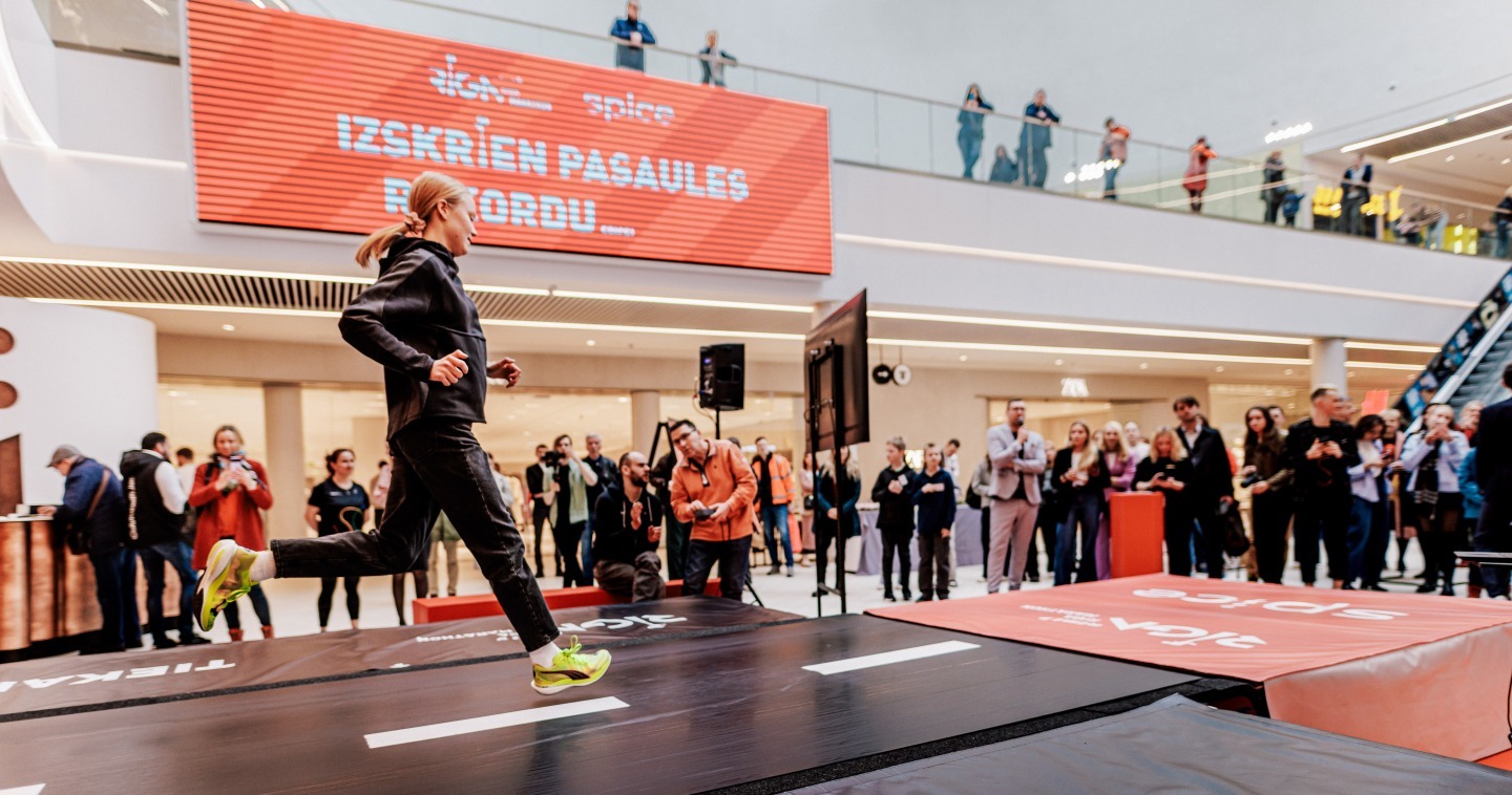 More than 1500 “ran the world record” at the shopping centre Spice ...