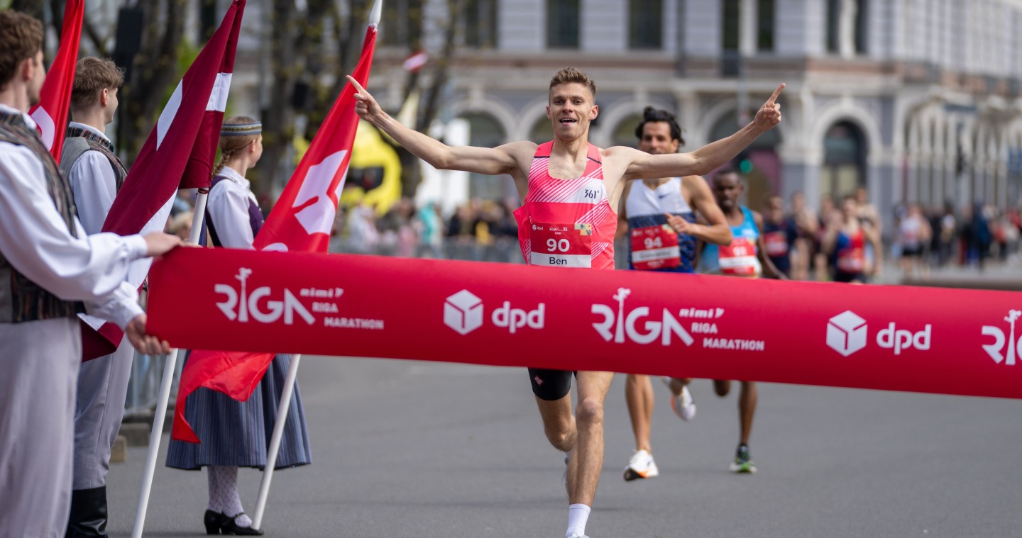 Ben Claridge and Melanie Bovy win the DPD Mile; Uģis Jocis and Sibilla ...